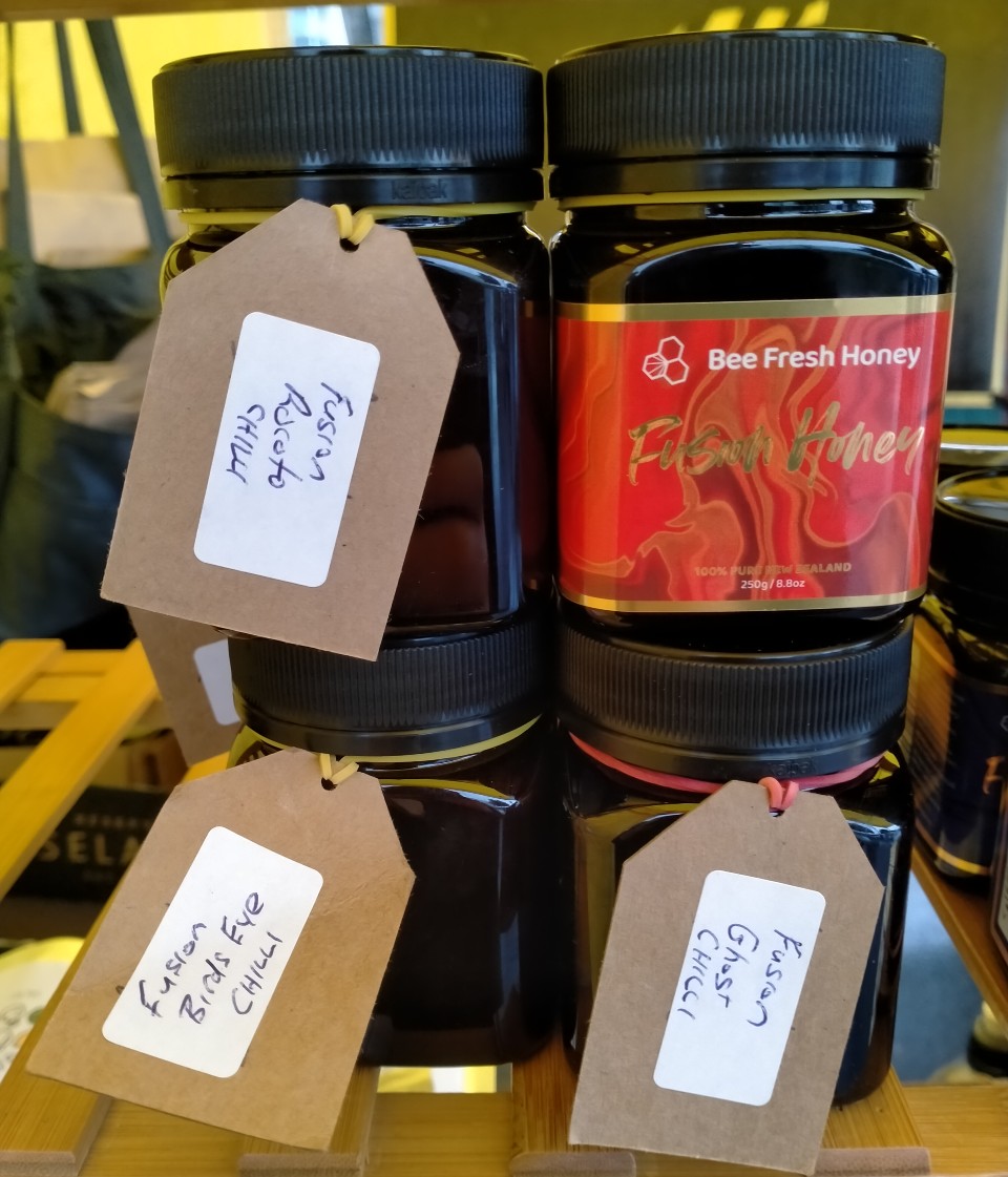 Bee Fresh Chilli Fusion Honey – Bee Fresh Farms